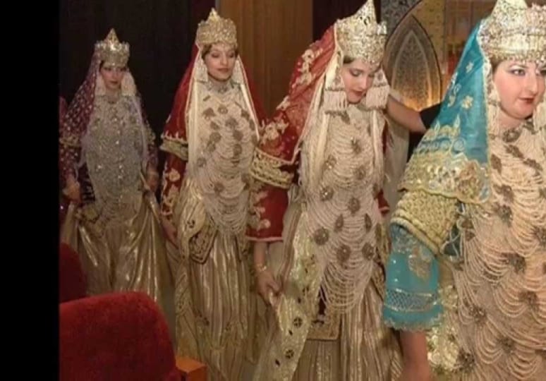 Algerian Charity Organizes Mass Wedding for Poor