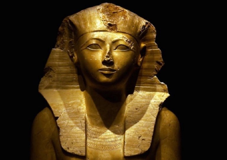 Meet the female Pharaoh who ruled Egypt as a man - Face2Face Africa
