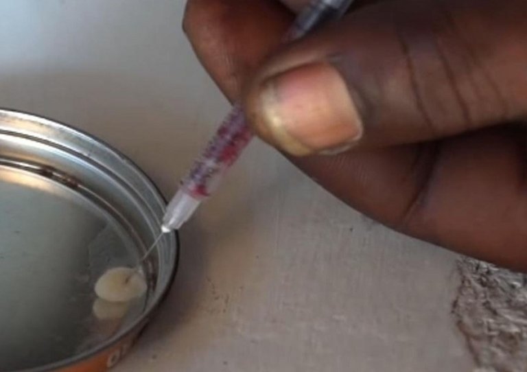 Report reveals shocking “bluetoothing” habit among drug addicts in ...