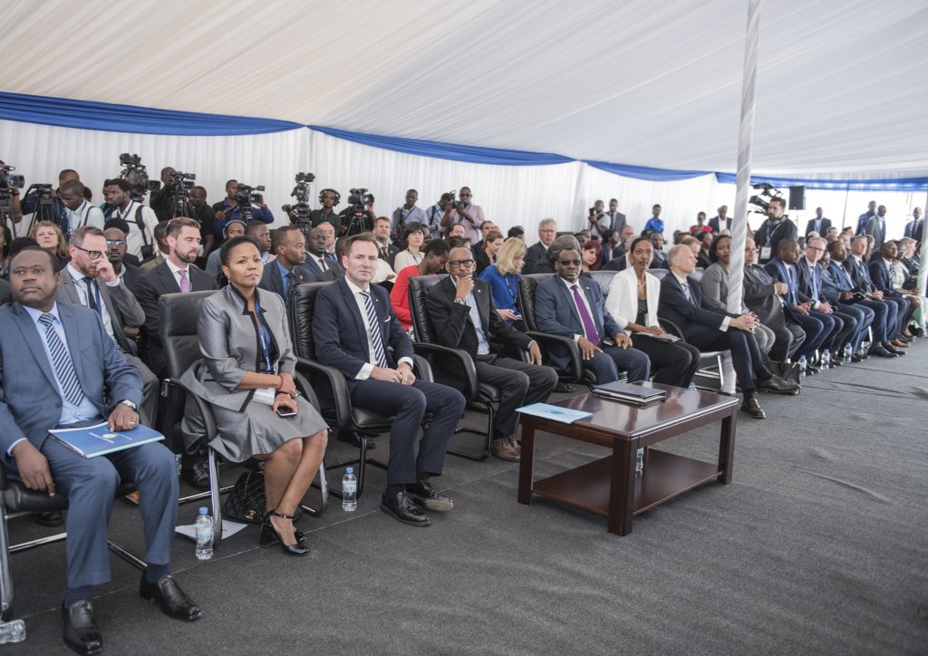 Proudly made in Rwanda: President Kagame launches VW’s first car ...