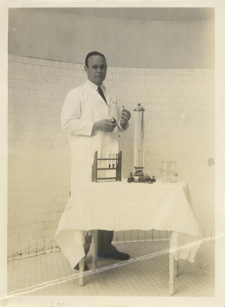 Charles Drew, the black physician who created the first blood bank in ...