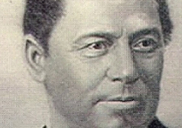 US honours the first African American FBI special agent after 100 years ...