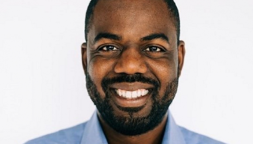 From employee to youngest Black franchise owner at Chick-Fil-A, here's ...