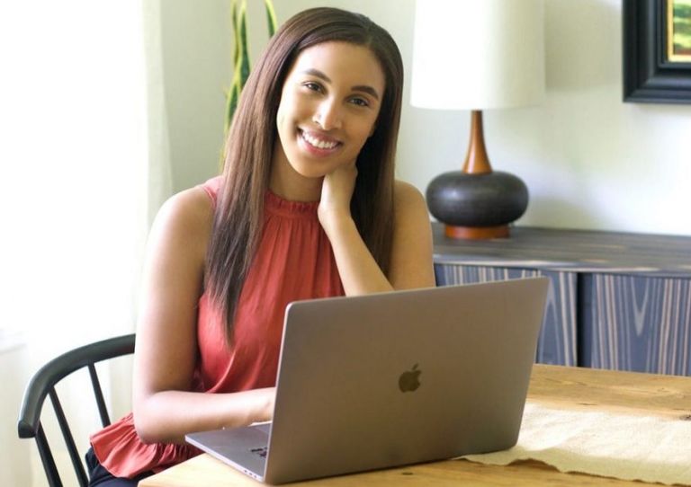 How this 23-year-old rose from waitress to owner of marketing firm ...