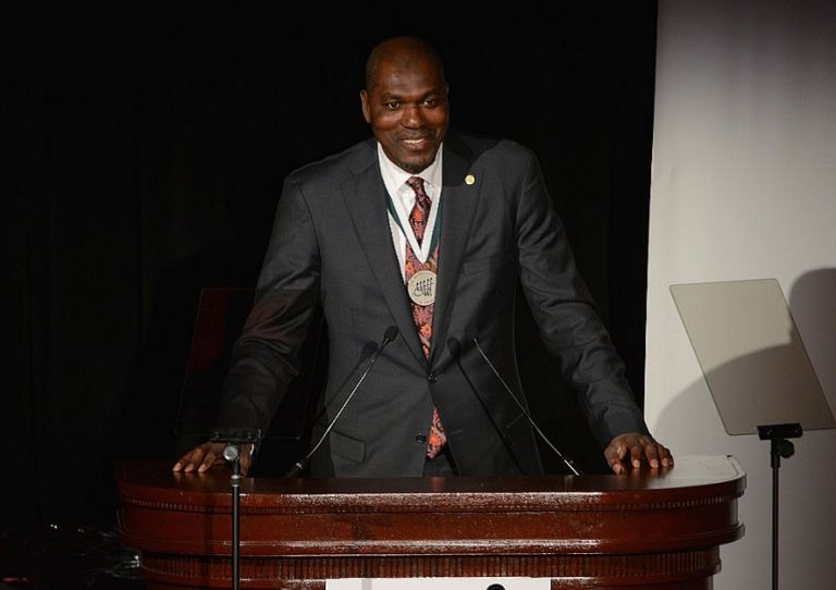 How Nigerian-born NBA legend Hakeem Olajuwon built a net worth of $300m ...