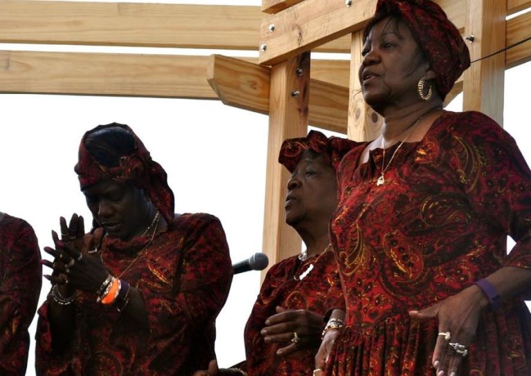 The African Tribe in the US who Preserve Customs with Animal Tales and ...