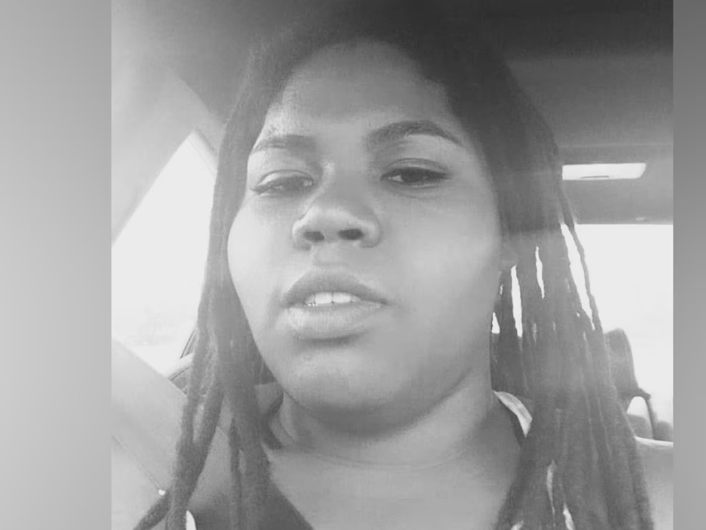 American Airlines fined $15K over crew member’s death after she was ...