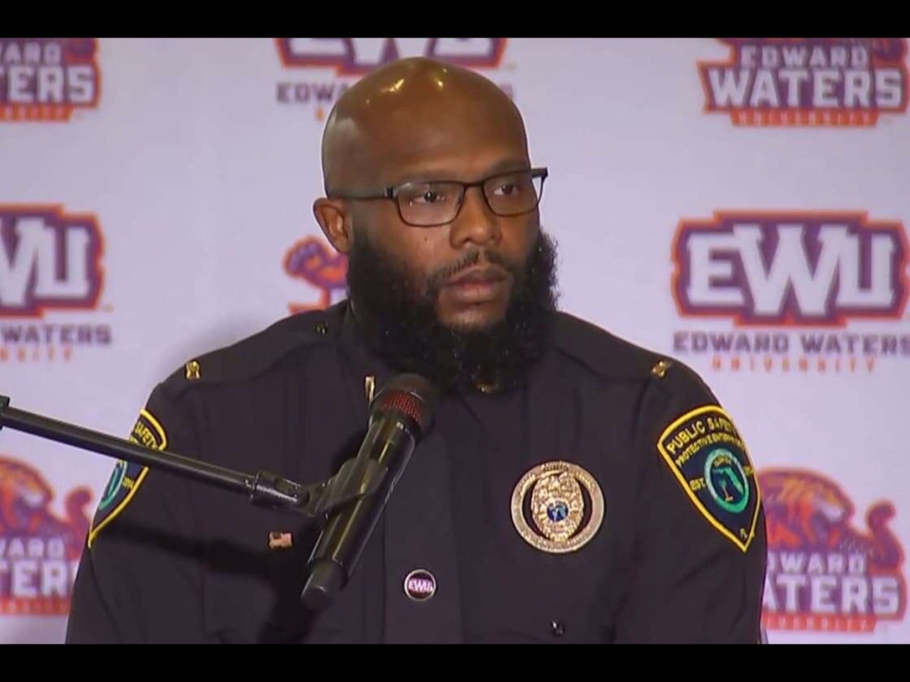 Jacksonville shooting: How a campus officer chased the shooter away ...