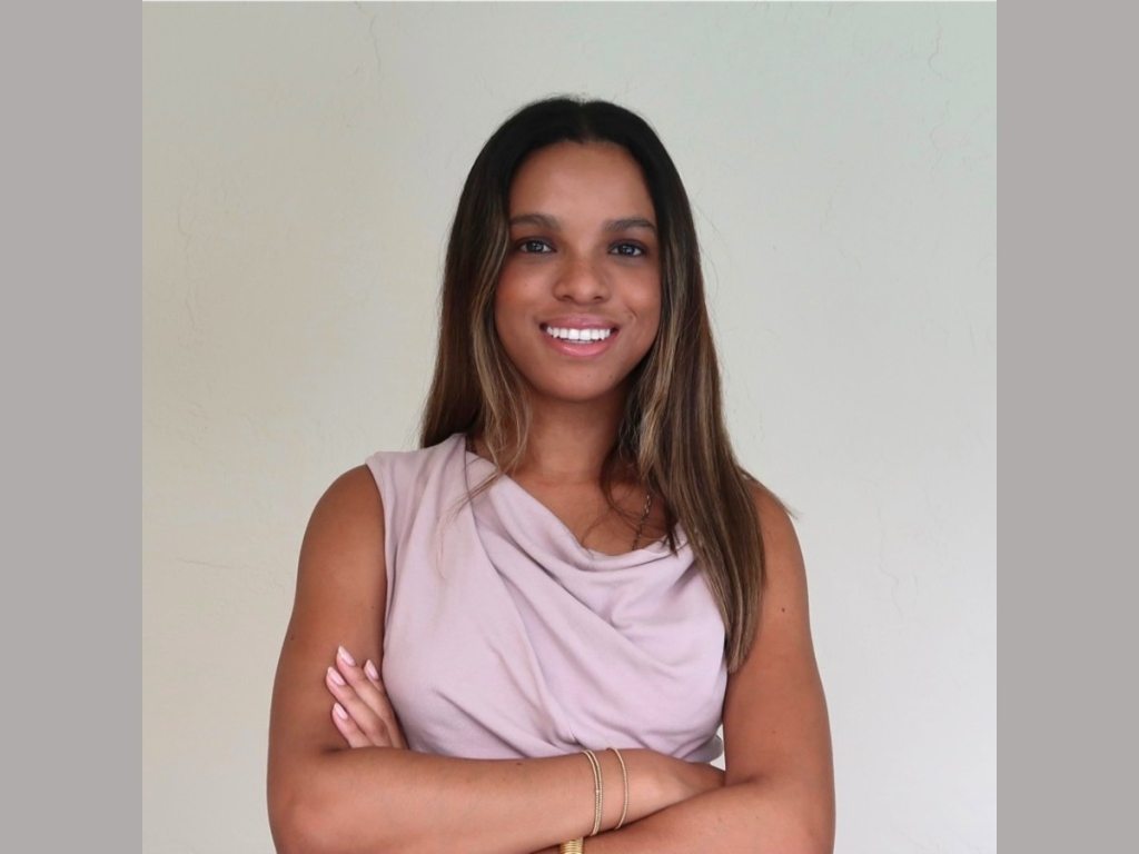 How Arielle Baril created a swimwear brand with her grandmother and got ...