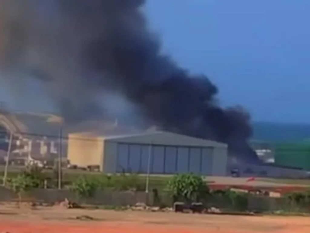 Ugandan military helicopter crashes and catches fire in Somalia ...