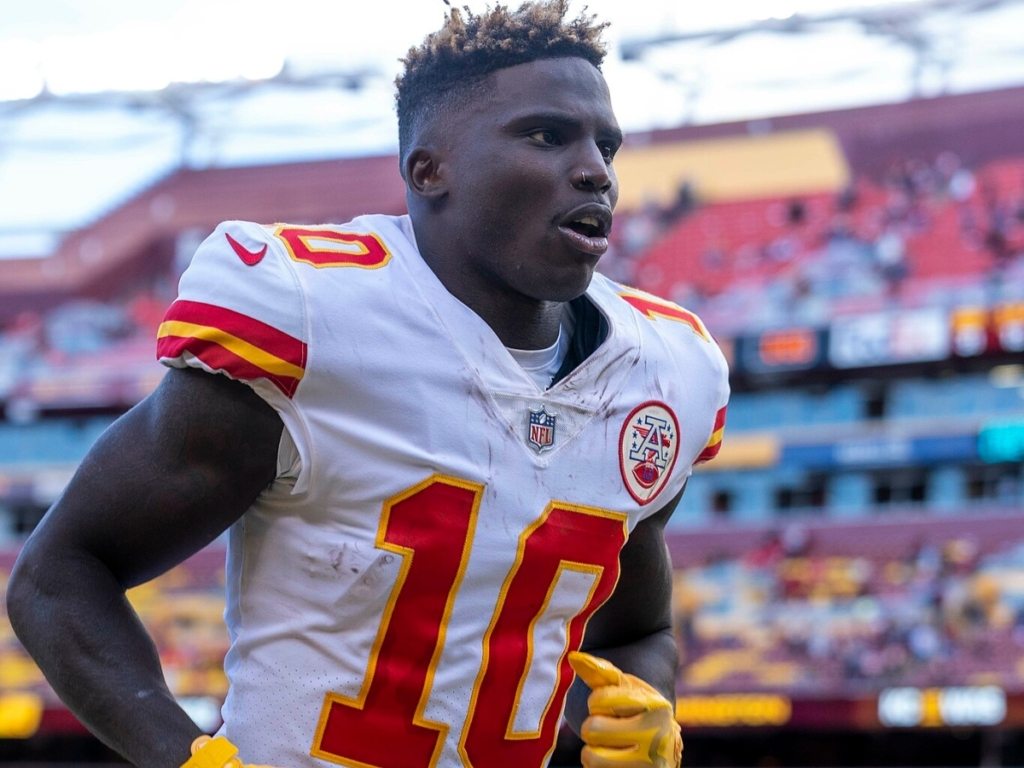 Tyreek Hill being investigated by NFL over latest domestic violence ...
