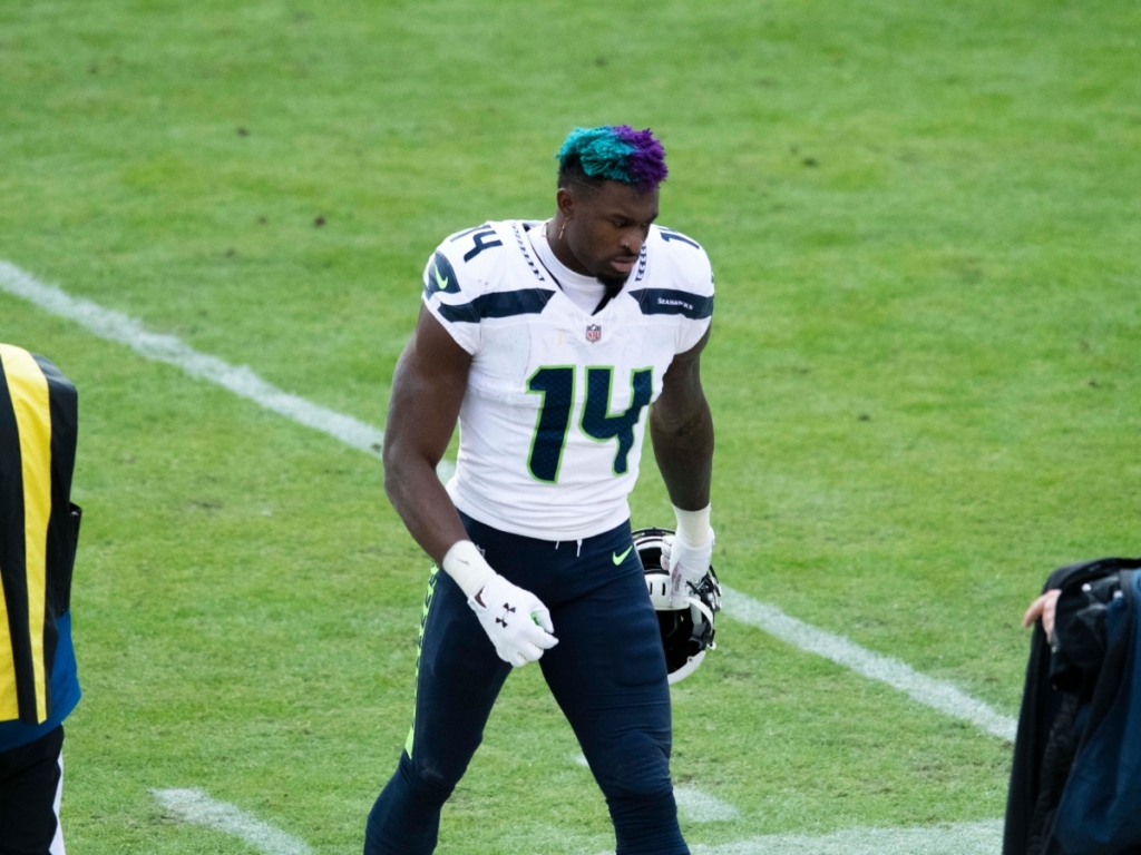 DK Metcalf’s two-game suspension upheld, has $45M in guarantees voided ...